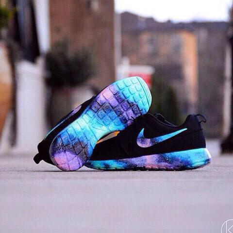 Roshe Runs Galaxy