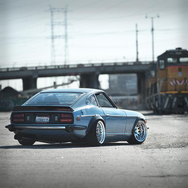 Nissan Datsun 240z Slammed