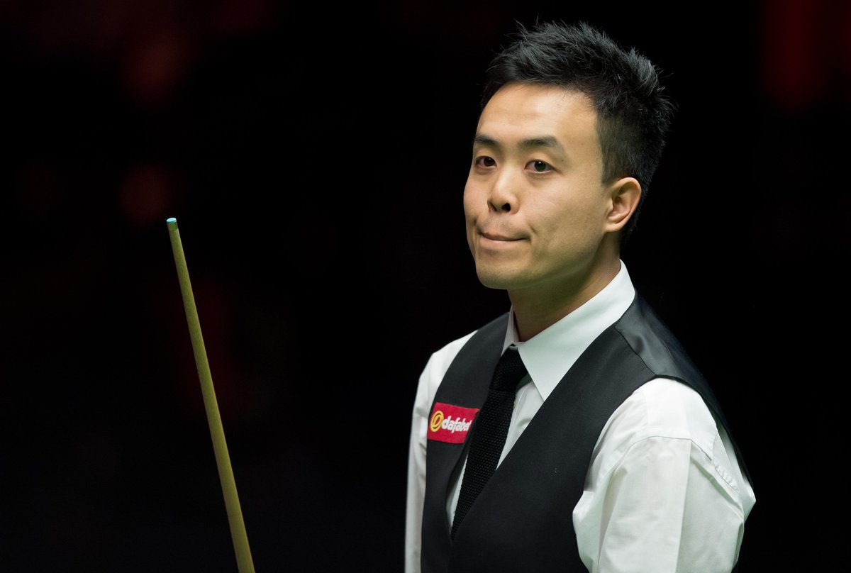 Marco Fu hits a maximum 147 break at the Masters Snooker. Watch live ...