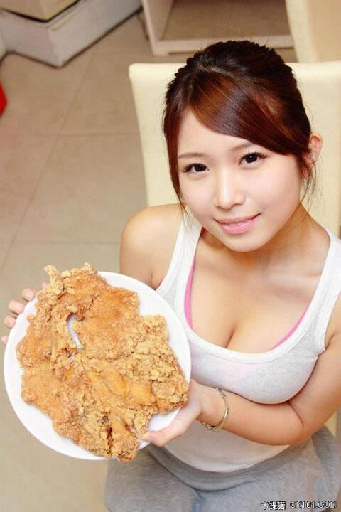 おっぱいのみbots on Twitter: "【ロリ巨乳】グッときたらRT♡ http://t.co/pUW76beBIZ" / Twitter