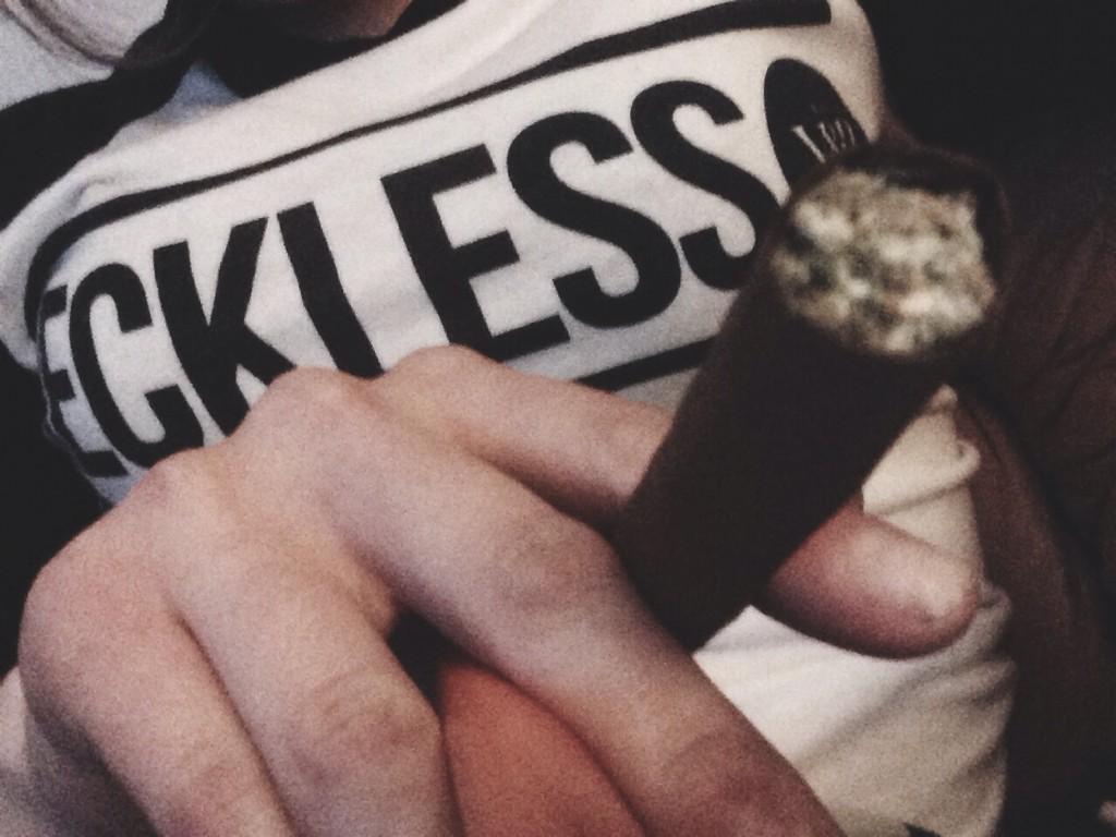 Swag Girl Smoking Weed Tumblr