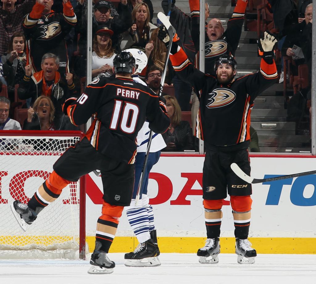 Perry on Top: 3 goals give Corey Perry his 8th career hat-trick and ...