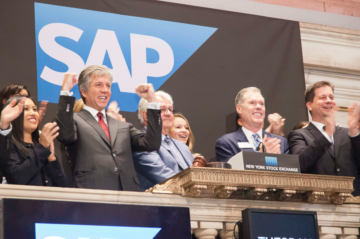 look-who-rang-nyse-opening-bell-today-signaling-the-start-of-the-day-s
