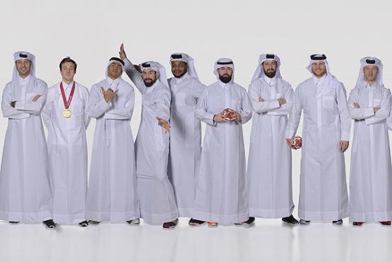 Qatari Men Traditional Dress