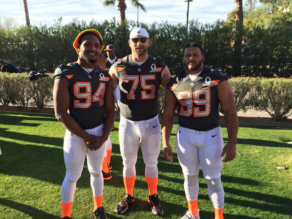 Robert Quinn Rams Wallpaper