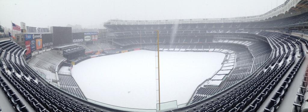 In Pictures: Snow storm begins to bite in New York - ITV News