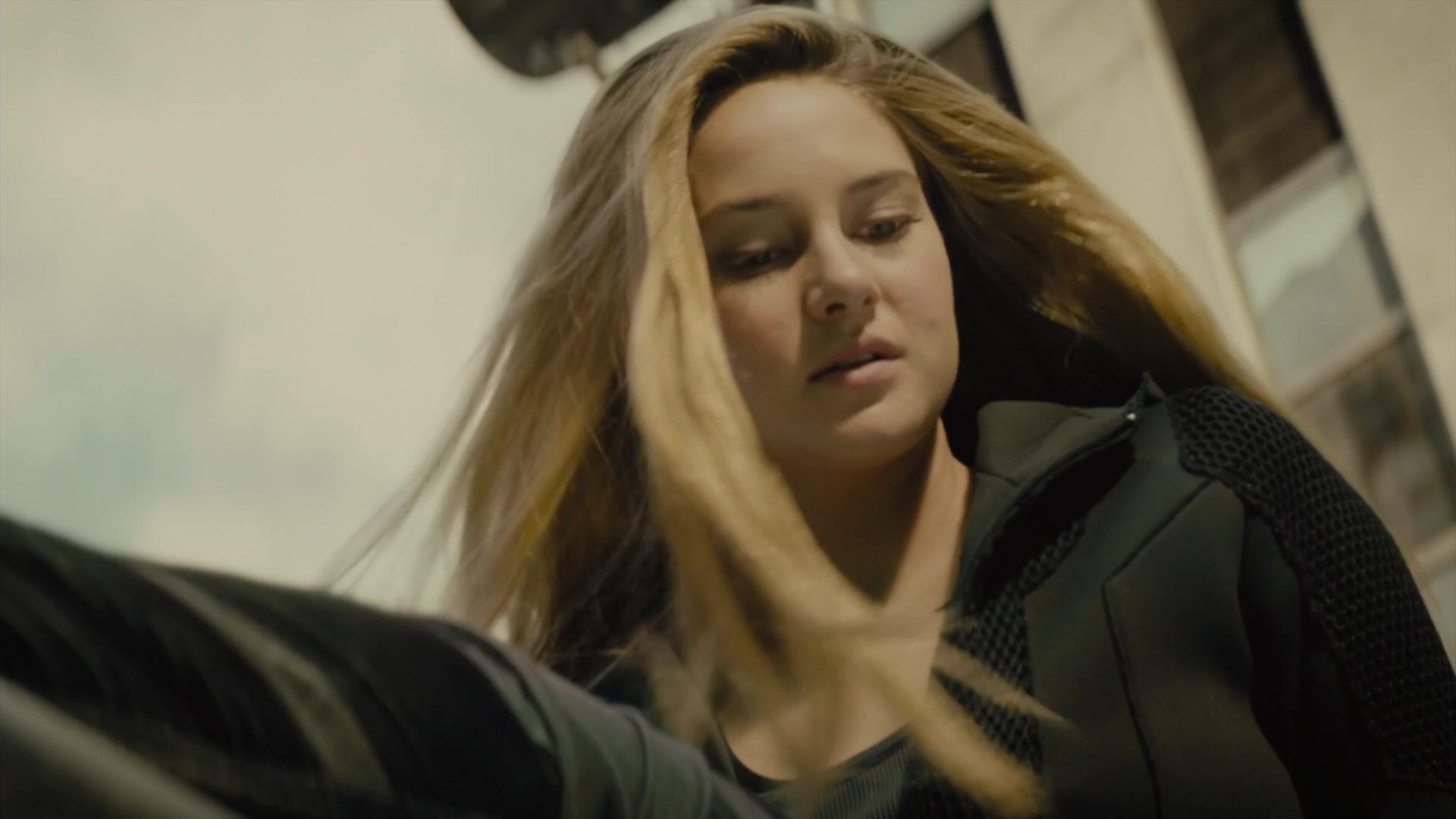 Tris Divergent Actress
