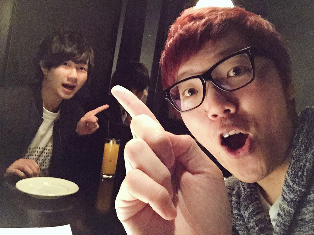 HIKAKIN😎ヒカキン 【YouTuber】 on Twitter: "アバンティーズのそらちぃといきなりご飯！ YouTubeトークなう\(^o^)／ http://t.co ...