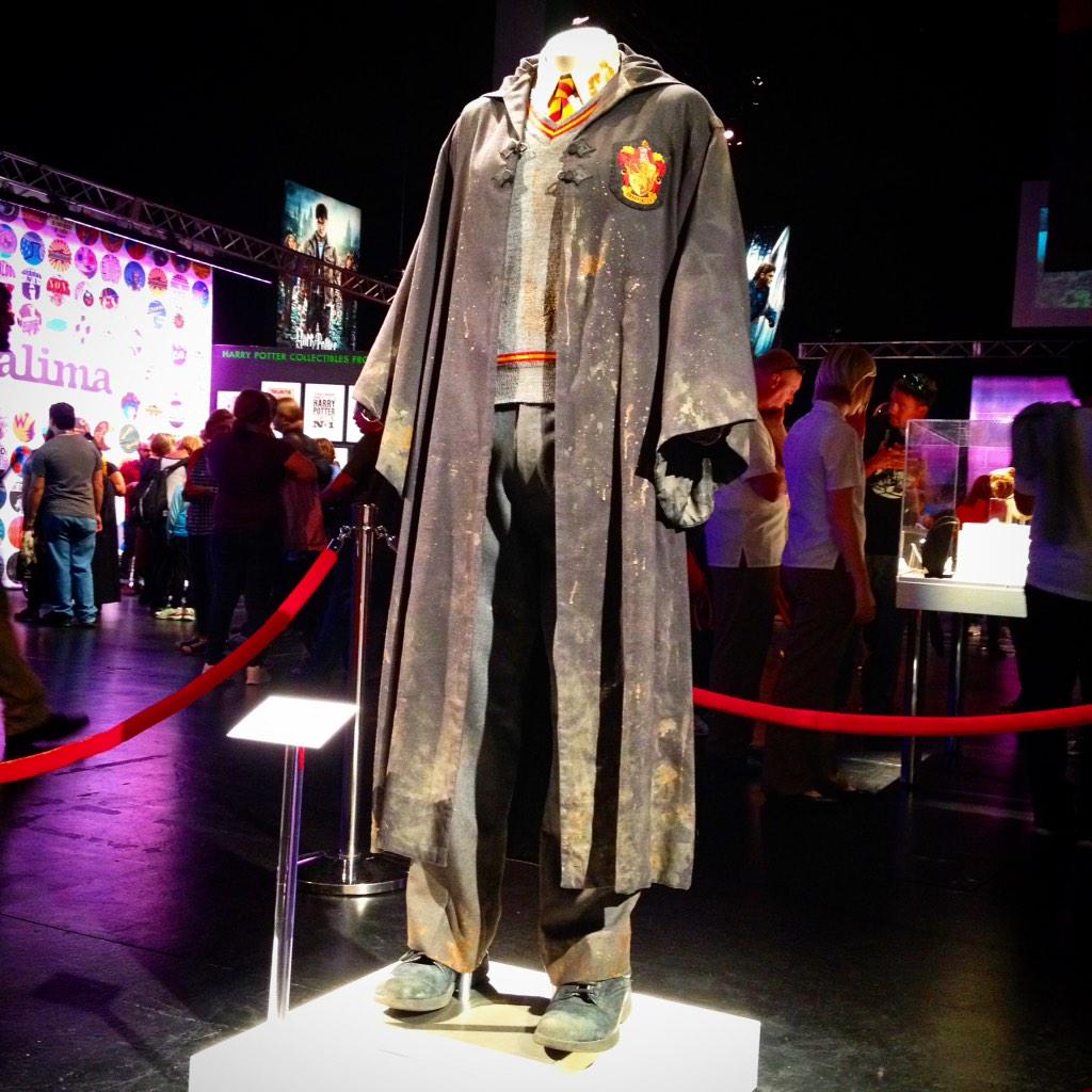 Daniel Radcliffe's costume from Harry Potter and the Chamber of Secrets ...