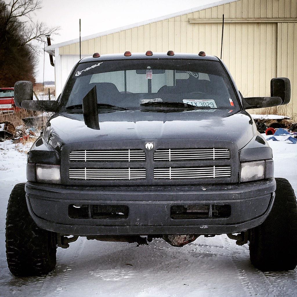 Single Stack Cummins Blowing Smoke