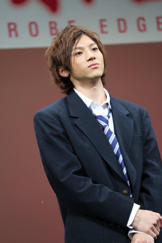 Strobe Edge Live Action