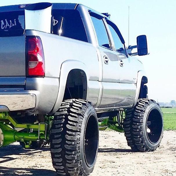 Lifted Chevy Diesel Trucks With Stacks