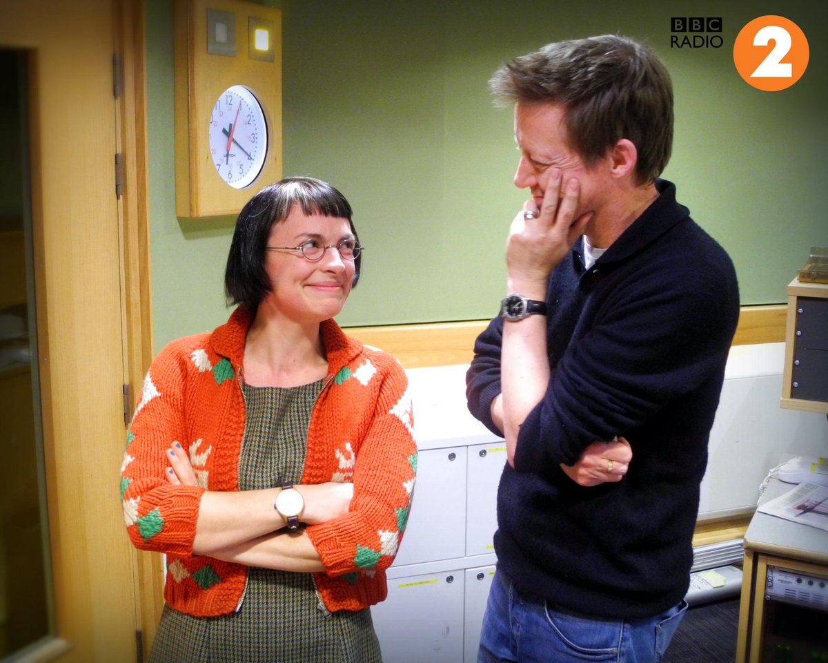 Thanks to R2BookClub author Emma Hooper (waitress4thbees) for talking ...