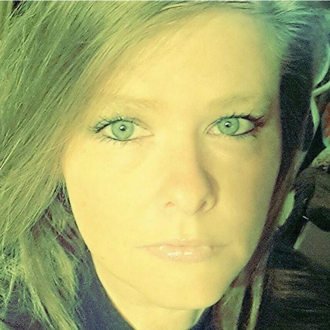 Melissa Johnson Daizygurl72 Twitter