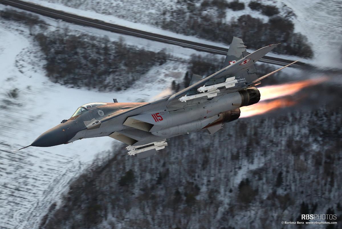 Making Realistic Afterburner Flames . MIG-29SMT/UPG - Ready for ...