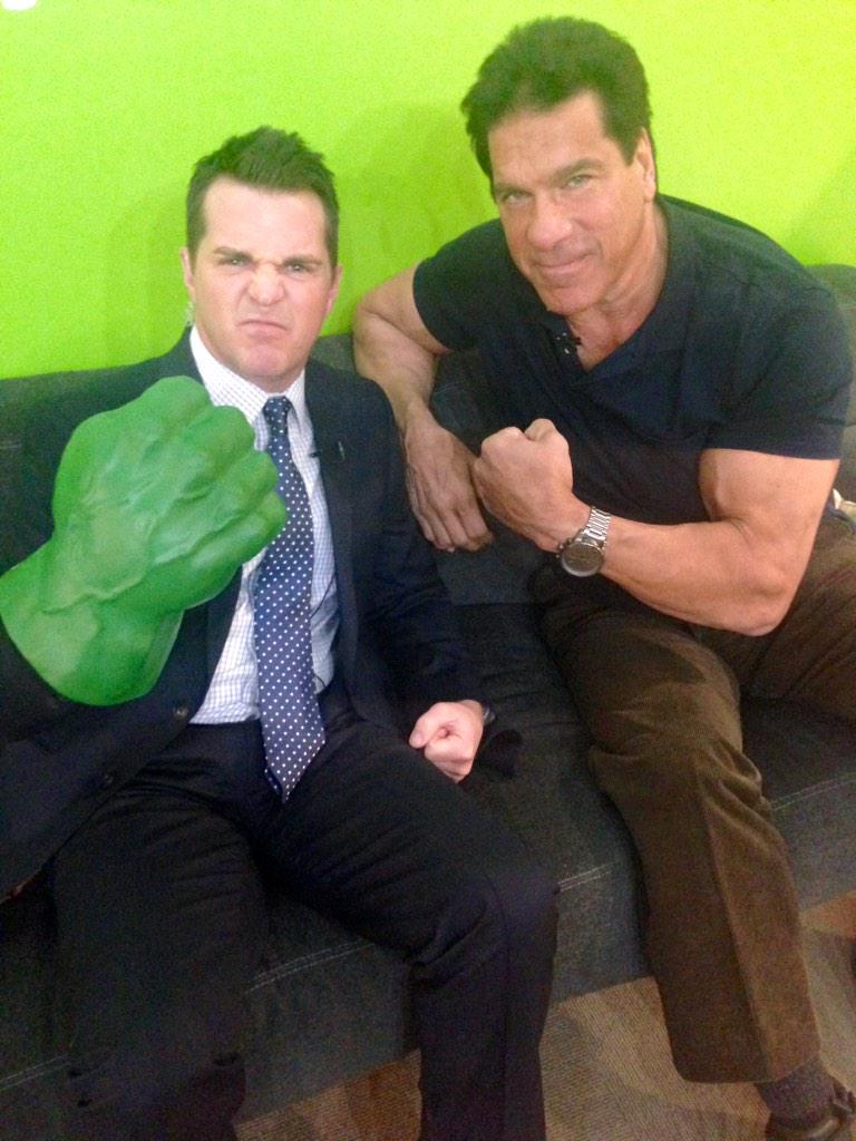 "Hulk...SMASH" Lou Ferrigno the Incredible Hulk is here to talk about ...