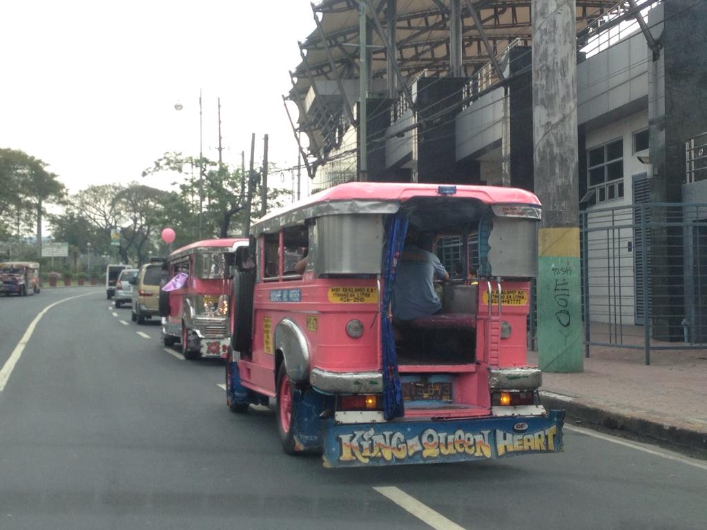 LTFRB unveils pink jeepney plying Guadalupe-Pateros route for women ...