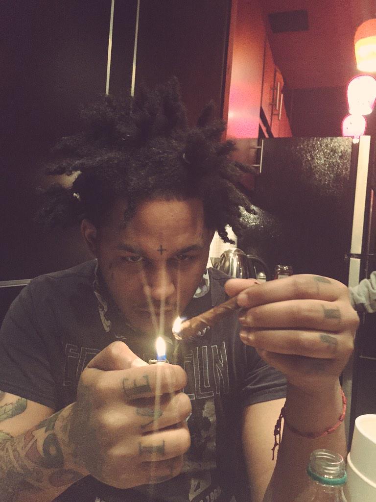 Fredo Santana Smoking