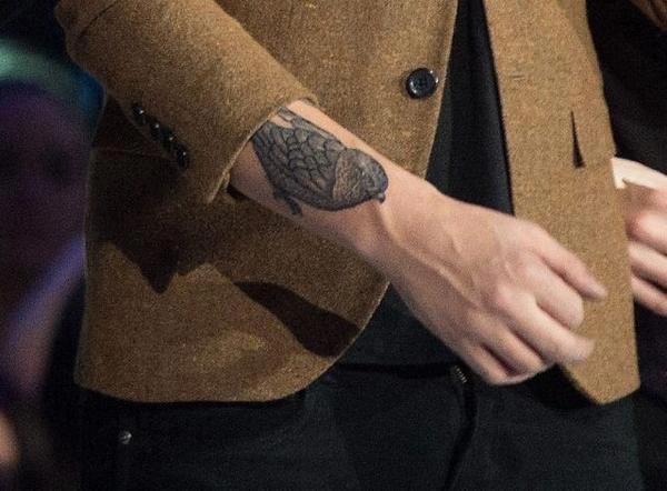 Louis Tomlinson Tattoo Kevin
