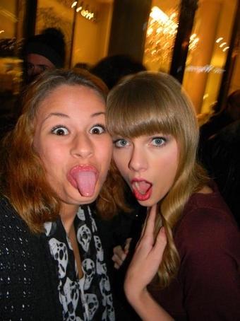 Taylor Swift Funny Face