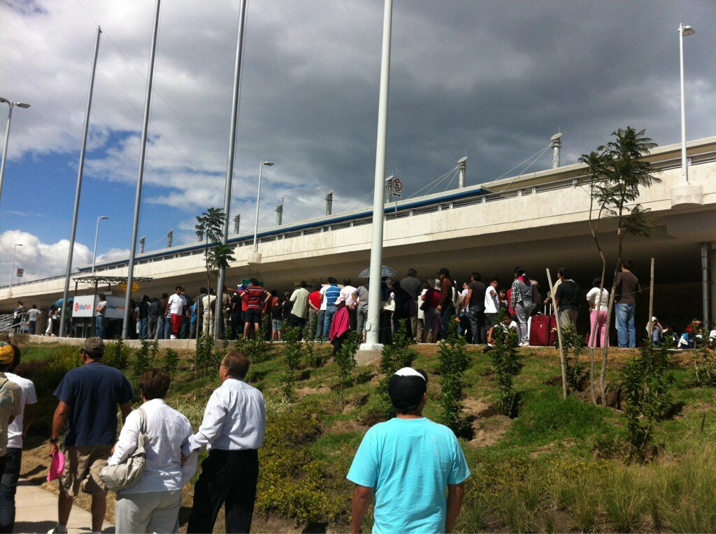 QUITO | Aeropuerto Internacional Mariscal Sucre (UIO/SEQU) | Page 154 ...