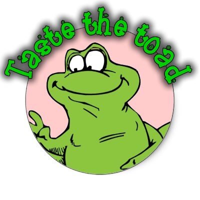 Derek Ricky Gervais Frog