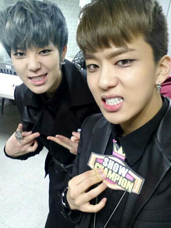 Zelo Show Champion Selca