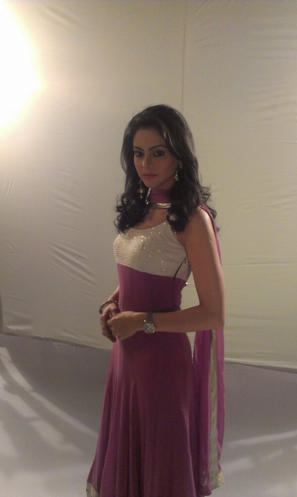 Honge Juda Na Hum Muskaan Dresses