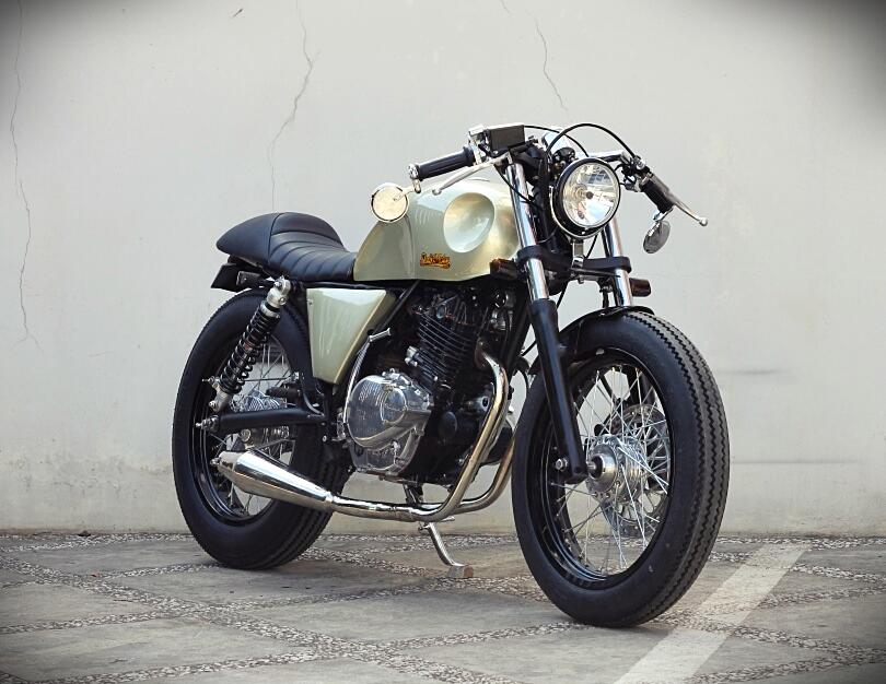 Modifikasi Suzuki Thunder Cafe Racer | Reviewmotors.co