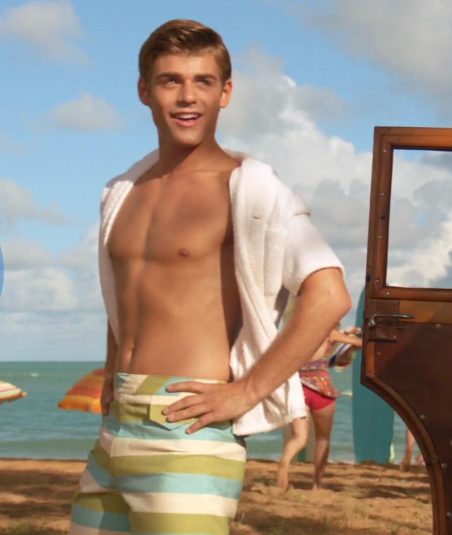 Garrett Clayton Teen Beach Movie Grace Phipps And Garrett Clayton Teen