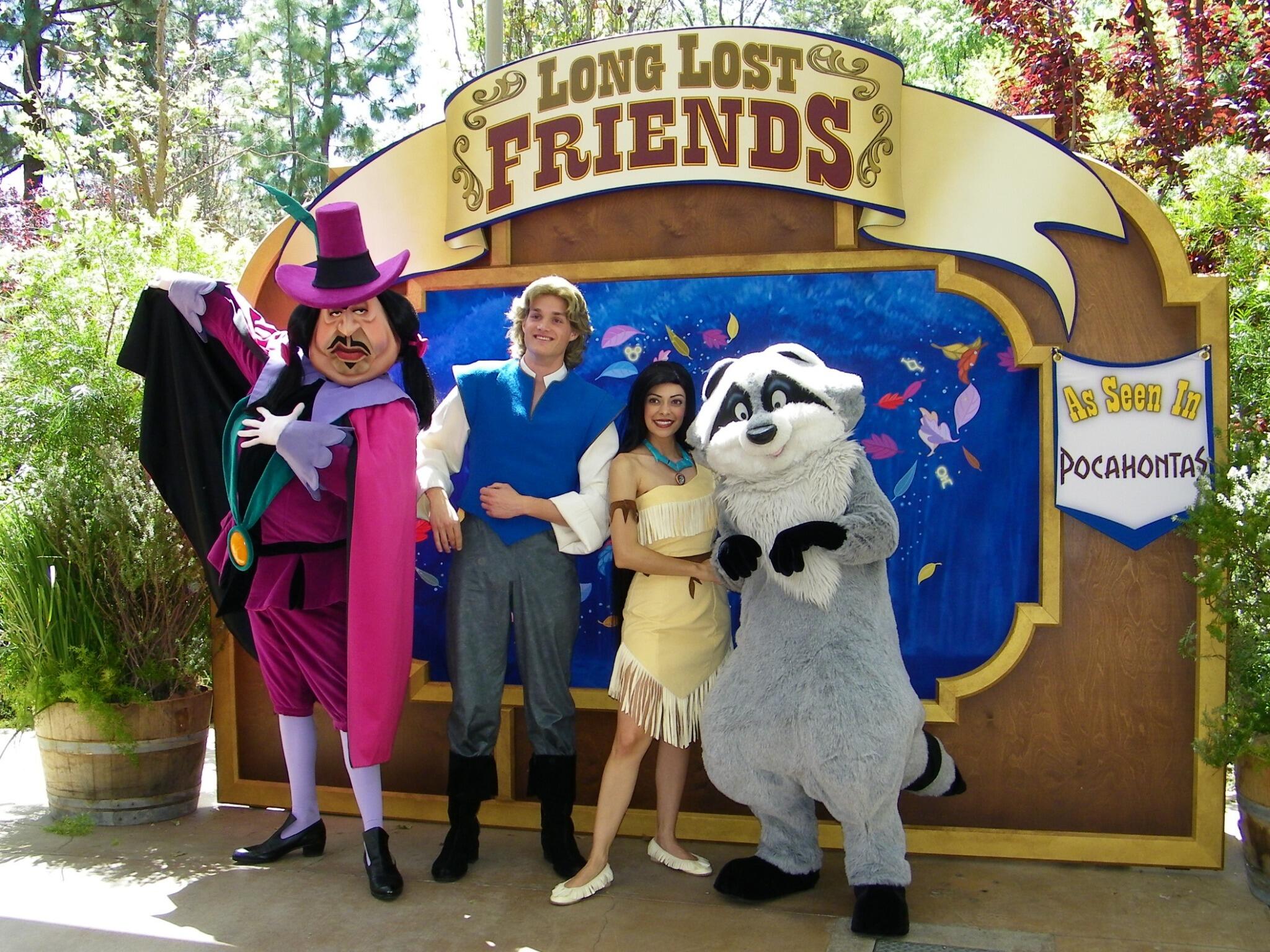 Pocahontas Und John Smith Disneyland