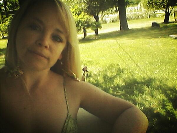 The Naked Shutterbug (@darmanin_angela) | Twitter