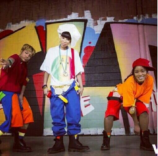 Left Eye Outfit Ideas