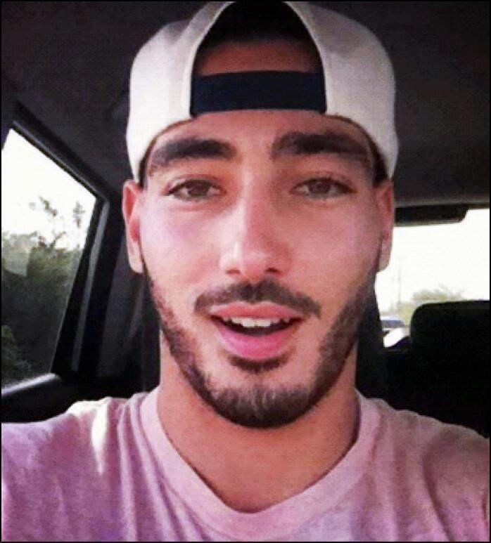 Classify 5 Riffian players and tell which one looks more berberid to you