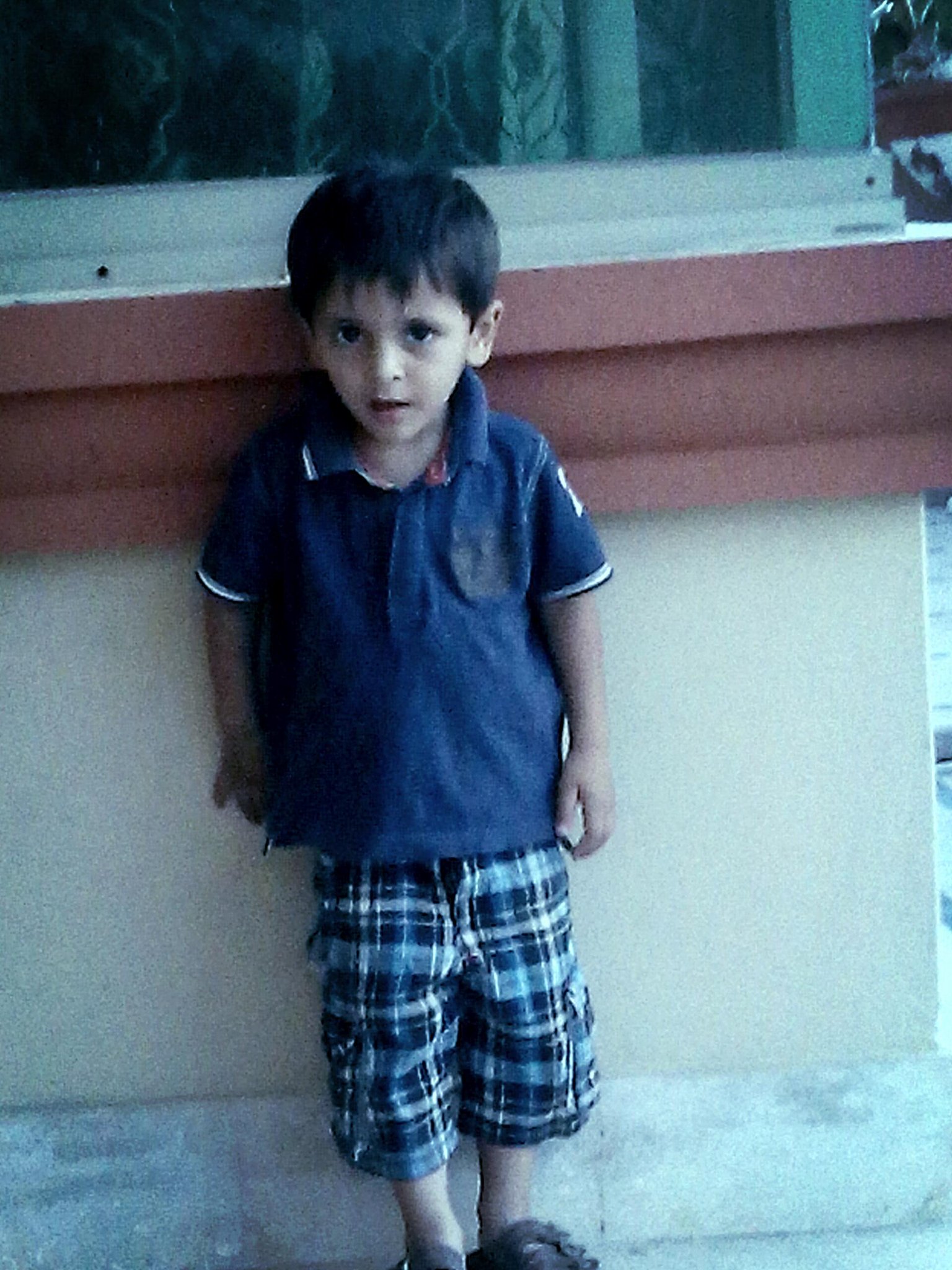 Umer Gondal on Twitter: "Hi http://t.co/ui3qJ9LZ3Y"