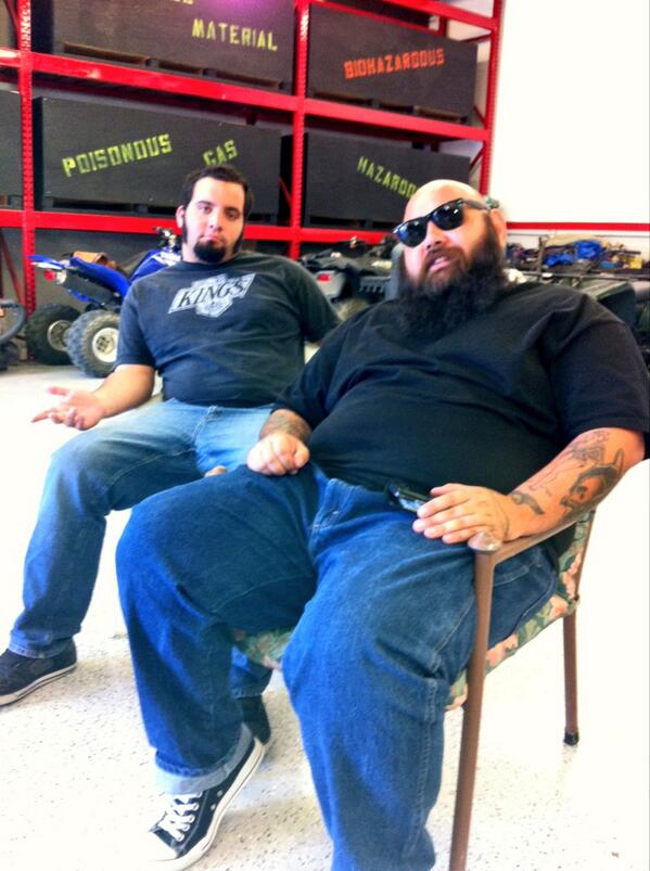 Auction Hunters Cast