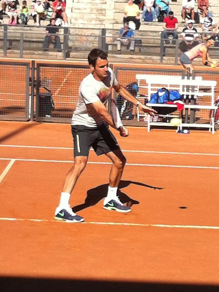 Roger Federer sports new Haircut in Rome! – LoveSetMatch