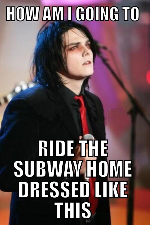 Twitter Gerard Way Funny