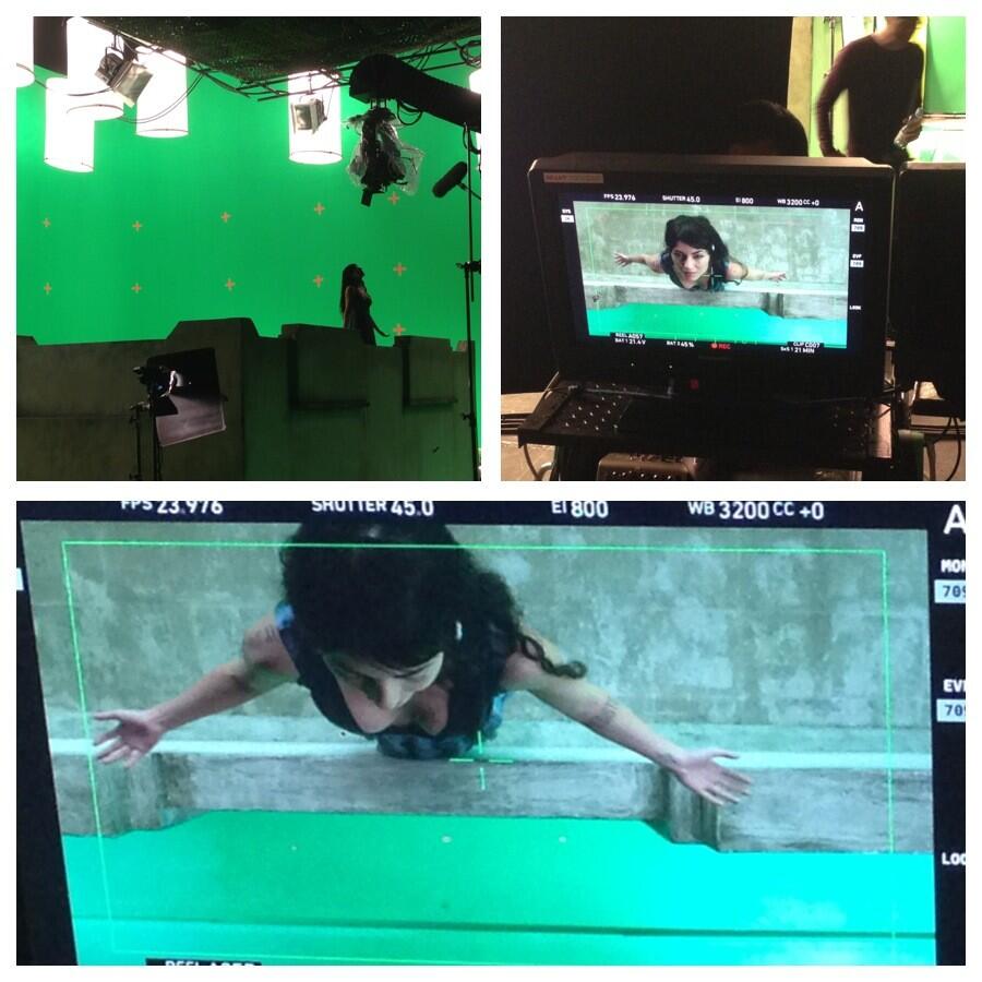 Foto Barbara Mori Grabando Su Nueva Película «alícia En El País De