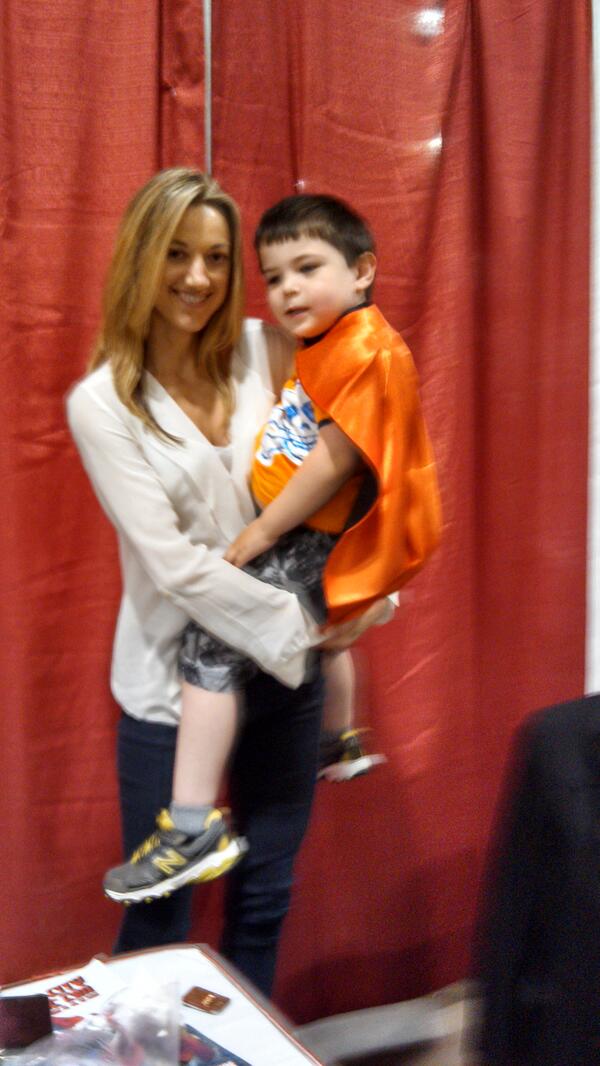 Zoie Palmer Bio Married Husband Son Family Body Elinor Donahue