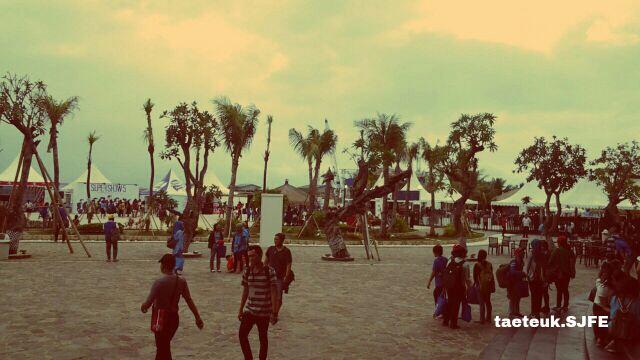 [PIC] 130601 Situation at MEIS, ANCOL – SUPER SHOW 5 In INDONESIA Day 1 ...