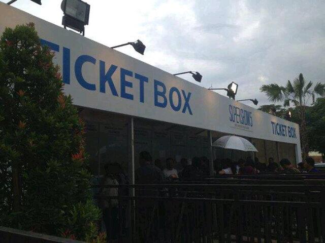 [PIC] 130601 Situation at MEIS, ANCOL – SUPER SHOW 5 In INDONESIA Day 1 ...