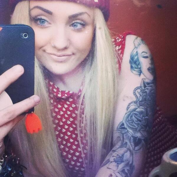 Devon Bates's Instagram, Twitter & Facebook on IDCrawl