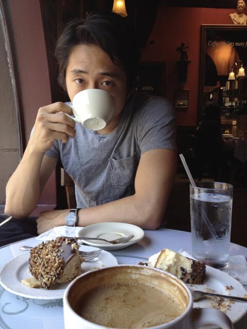 Steven Yeun | Steven yeun, The walking dead, Steve yeun