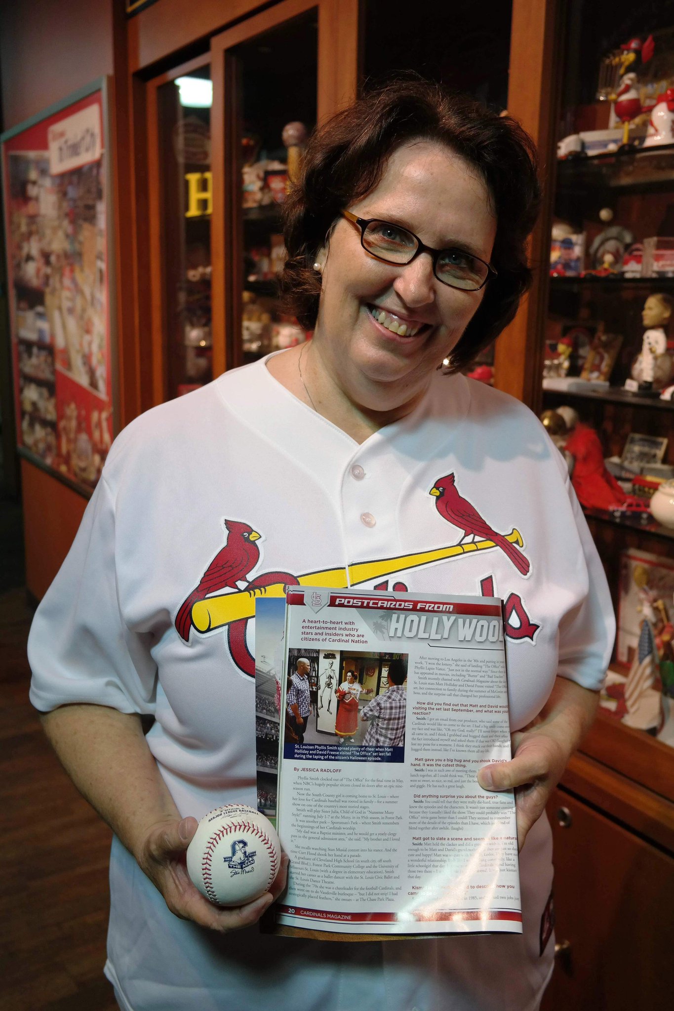 Bale Phyllis Smith Phyllis Smith (@officialphyllissmith) • Instagram