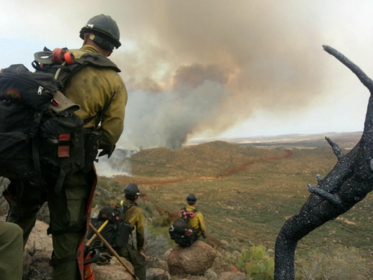 est100 一些攝影(some photos): Arizona wildfire, "Granite Mountain Hotshots ...