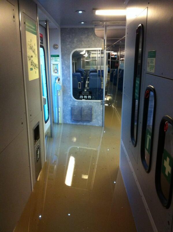 Hundreds Of Train Passengers Stranded In Toronto
