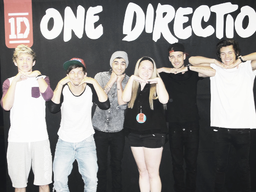 One Direction Meet And Greet Poses