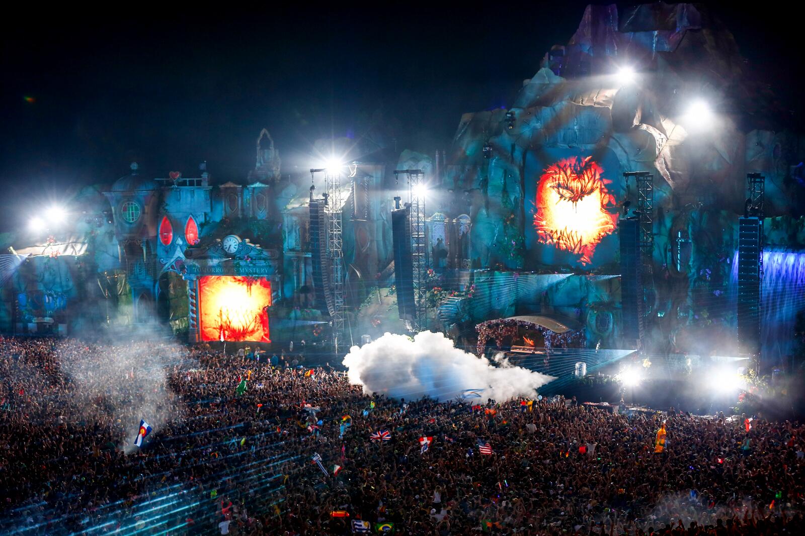 Tomorrowland At Night Wallpaper