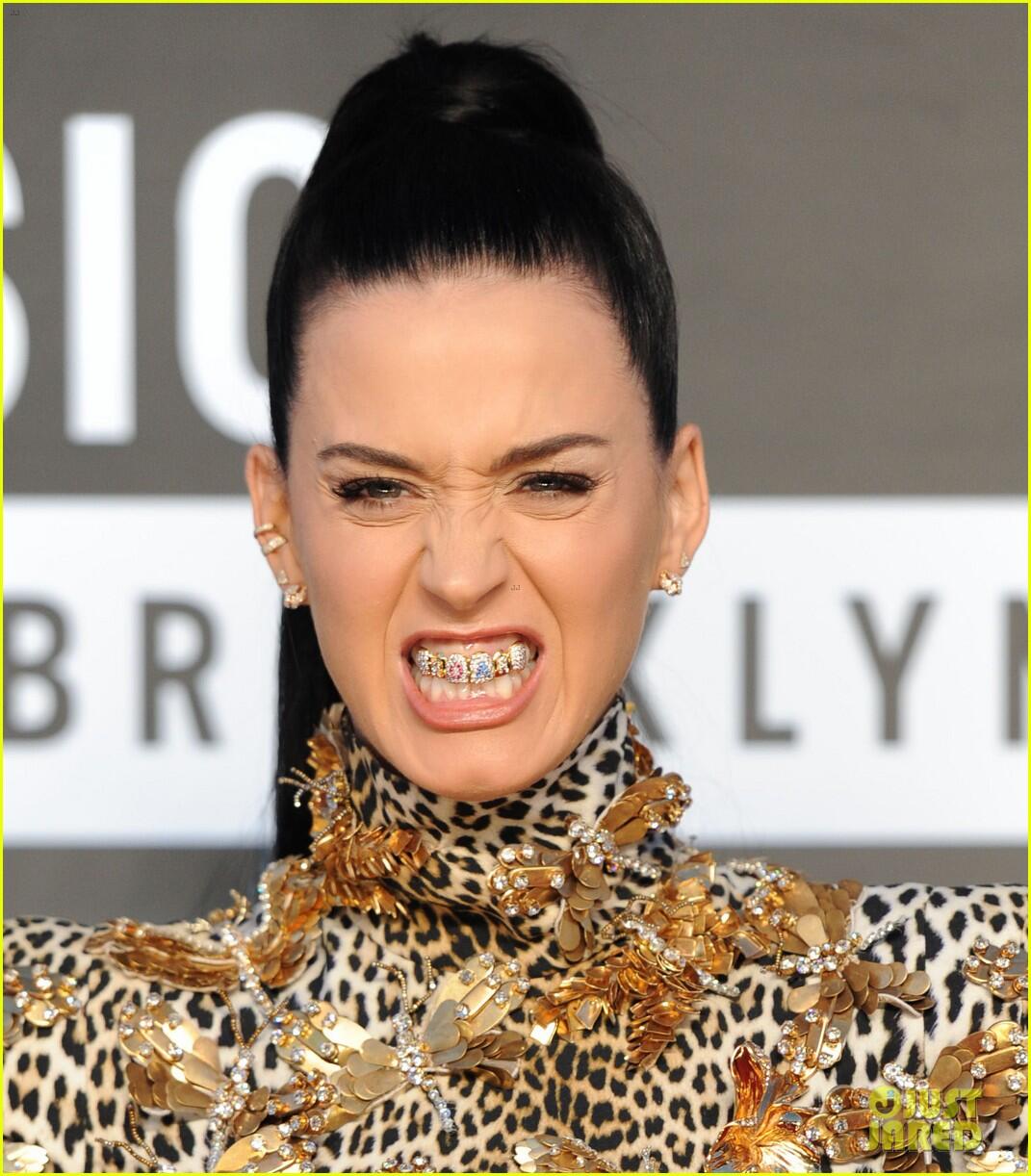 Katy Perry Diamond Teeth
